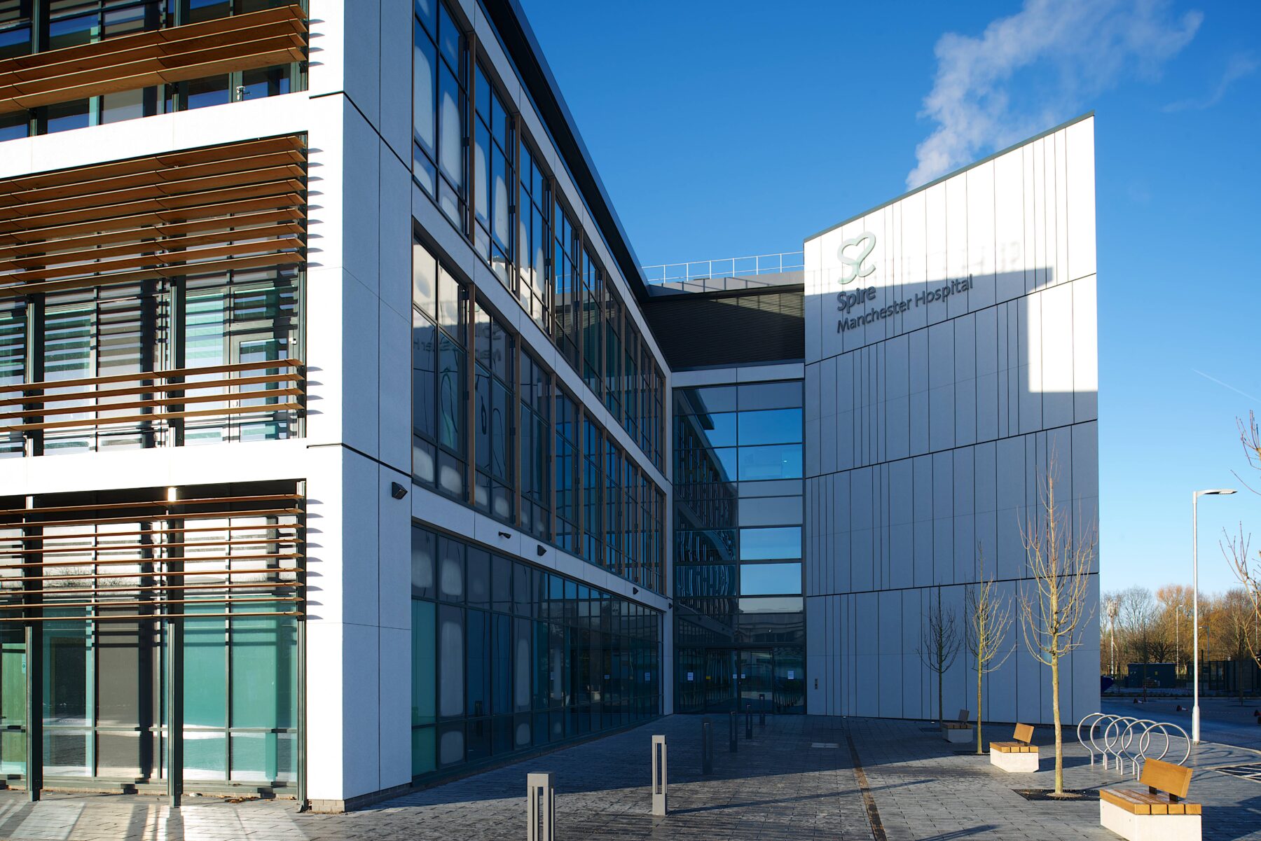 Spire Manchester Hospital • Halliday Meecham Architects